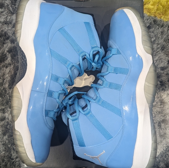 Jordan | Shoes | Nike Air Jordan 1 Pantone Gift Of Flight | Poshmark